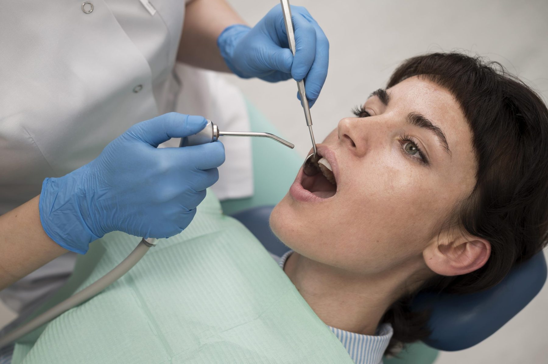 When Is Tooth Extraction Necessary? Complete Guide to Medical Indications
